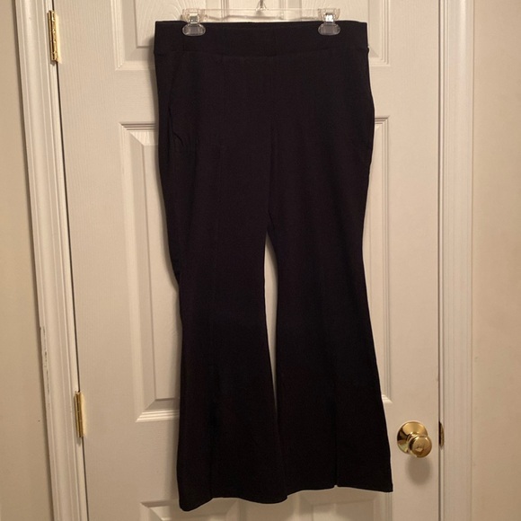 torrid | Pants & Jumpsuits | Nwot Torrid Black Flare Leg Pantssize 2 ...